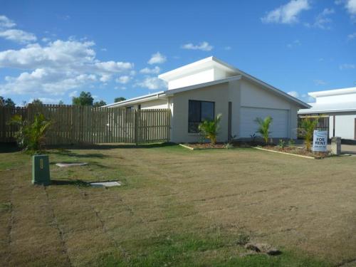 LEASED - Alan Cornick Real Estate