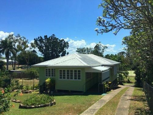 Full of Charm in The Range! - Alan Cornick Real Estate