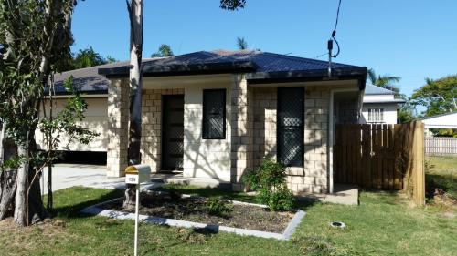 Large Family Home on the Range - Alan Cornick Real Estate