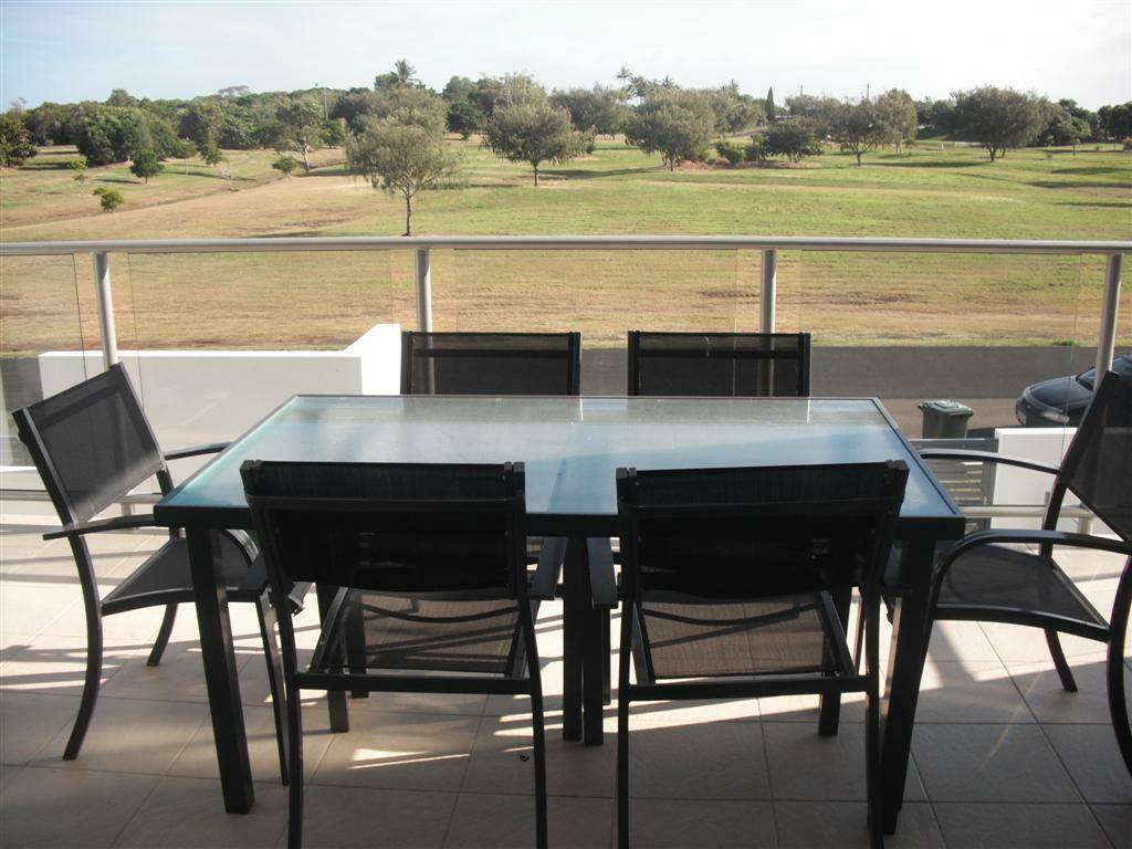 Bargara Real Estate - Unit 2 'Eleven' 11 McCavanagh Street, Bargara
