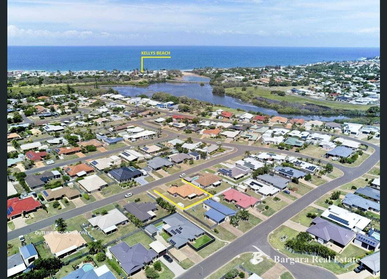 Bargara Real Estate - Exquisite Residence in the Heart of Golf Links Estate
