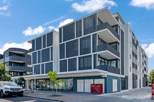 A Sanctuary of Style - BigginScott