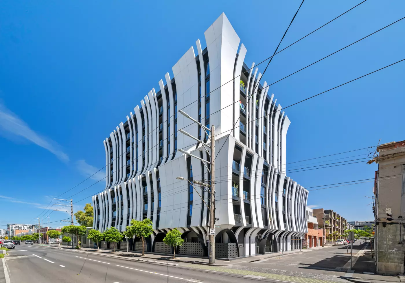 Sleek, Stylish & Steps from Everything - BigginScott