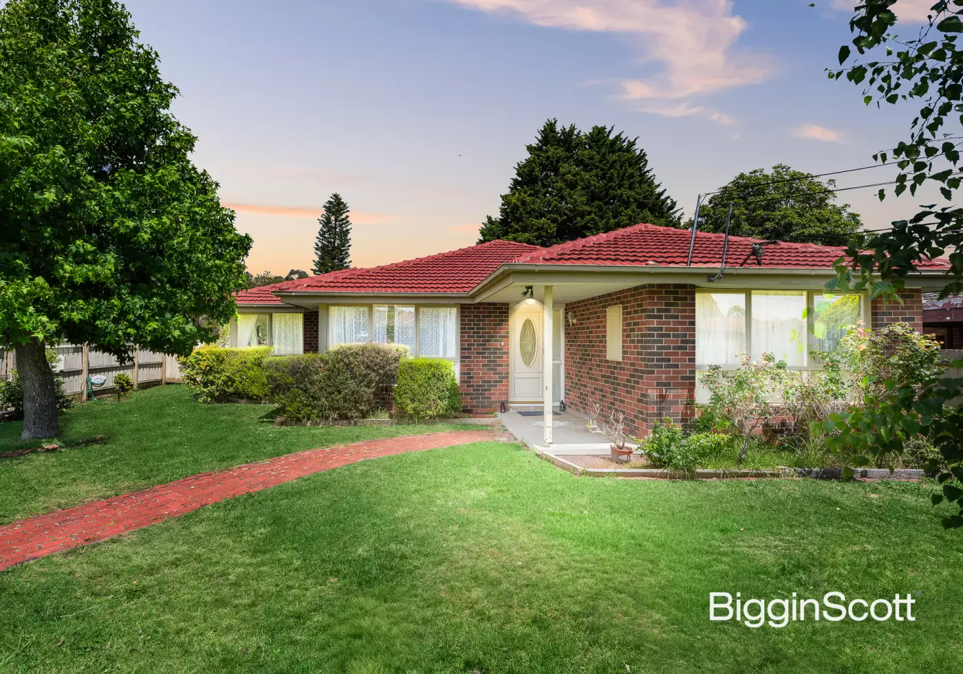 PRIME POSITION FOR FAMILY SUCCESS! - BigginScott