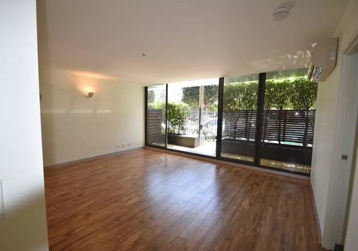 FANTASTIC MODERN APARTMENT LIVING - BigginScott