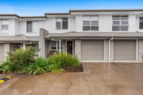 Blue Moon Property- Real Estate Agents Sunshine Coast and South East ...