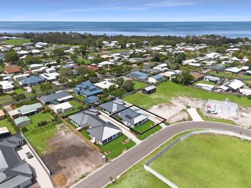 Blue Moon Property- Real Estate Agents Sunshine Coast and South East ...