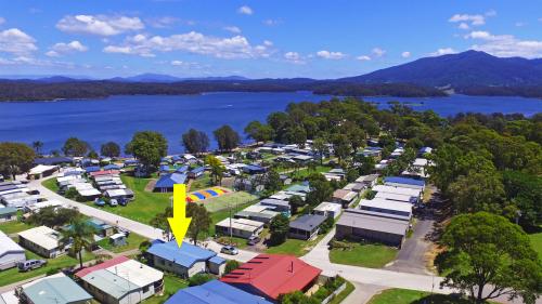 Clearwater Real Estate - Comfortable Park Home in Over 55's Village ...