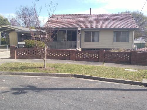 Costello Rural - Large secure back yard