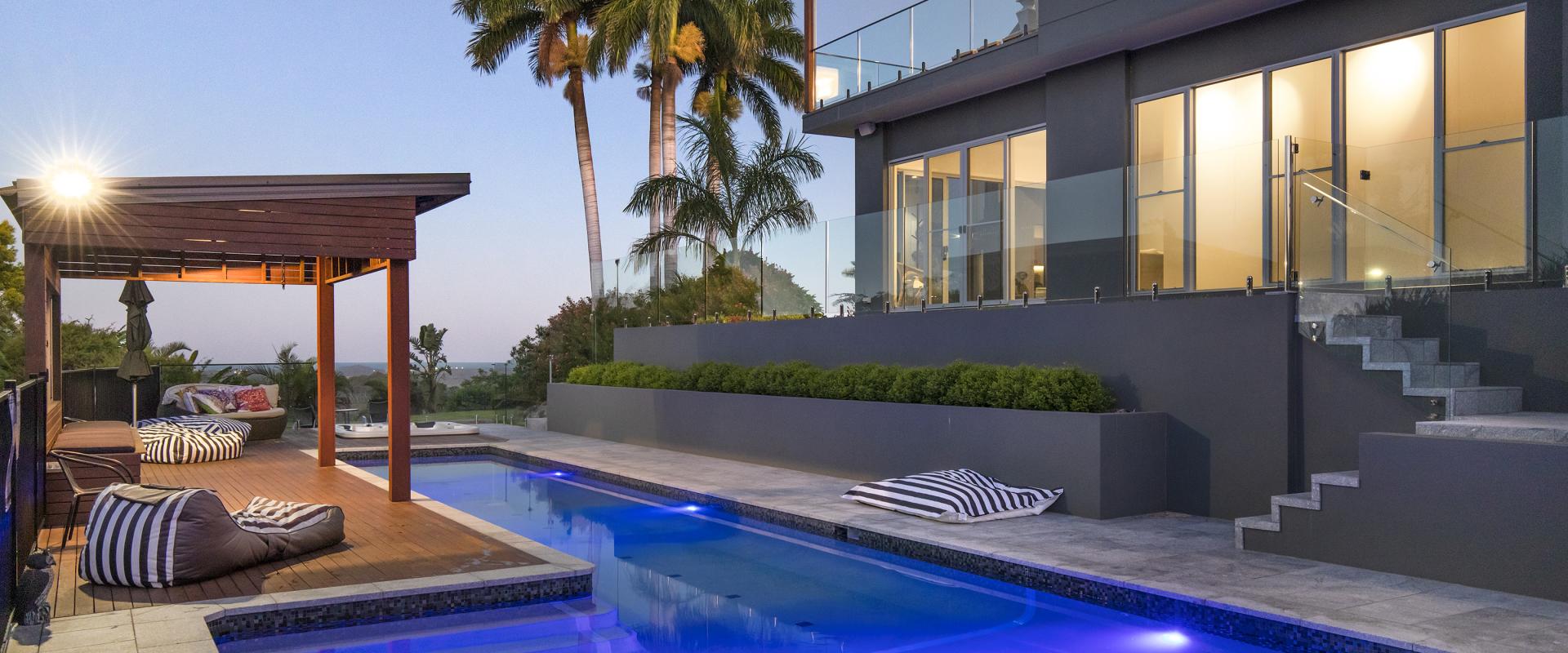 David Berns Real Estate - “FAMOUS ARTISTS HOME” PARALLEL TO THE COAST ...