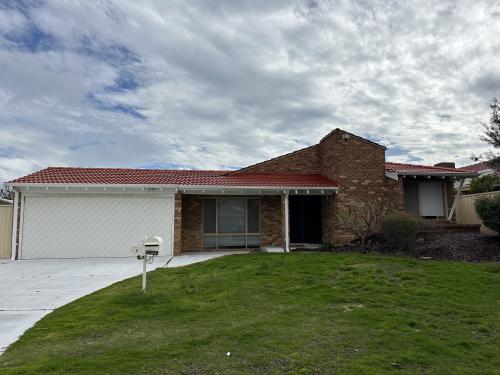 David Thorn & Associates - Spacious Family Home