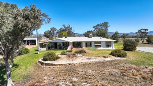 Garvin and Cousens Tamworth - VENDOR SAYS SELL- Must Be sold