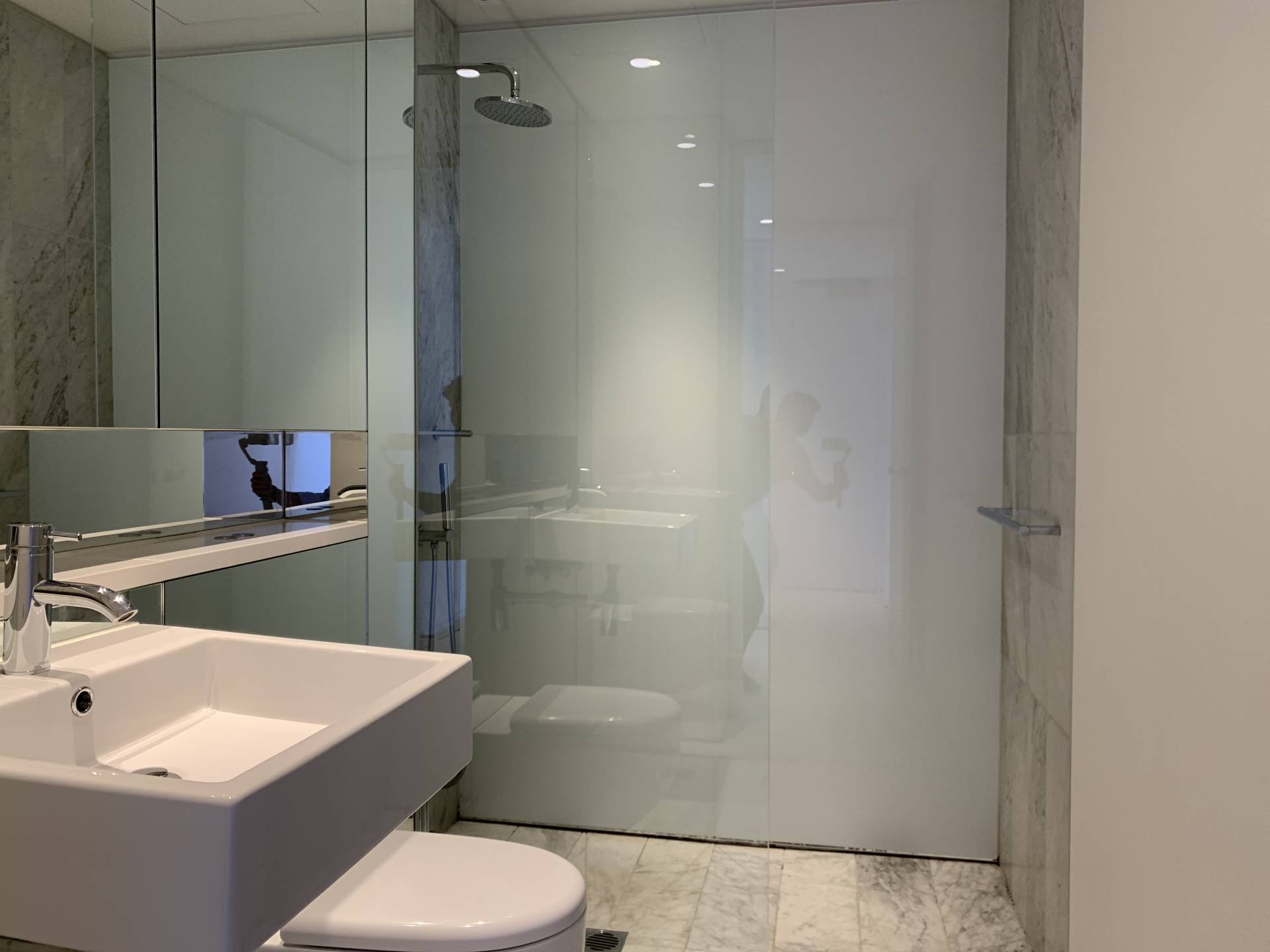 Greencliff - LEVEL 23 | MODERN & STUNNING VIEWS ONE BEDROOM | BILLS ...