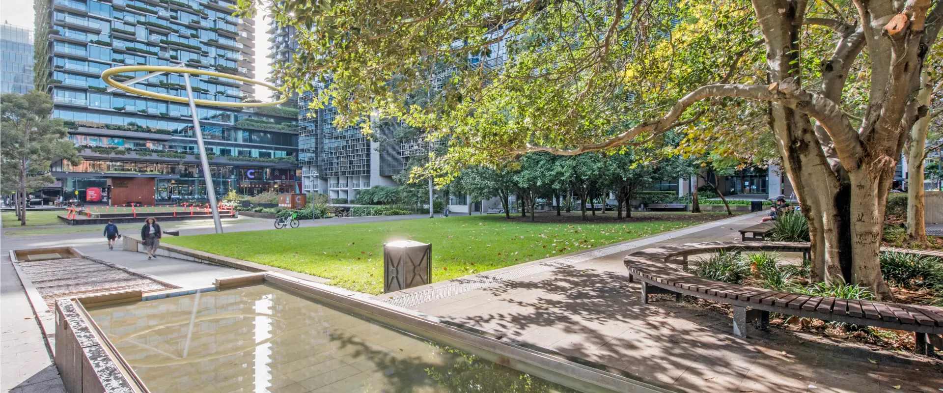 Greencliff - Sun-drenched One-Bedroom in Central Park Precinct