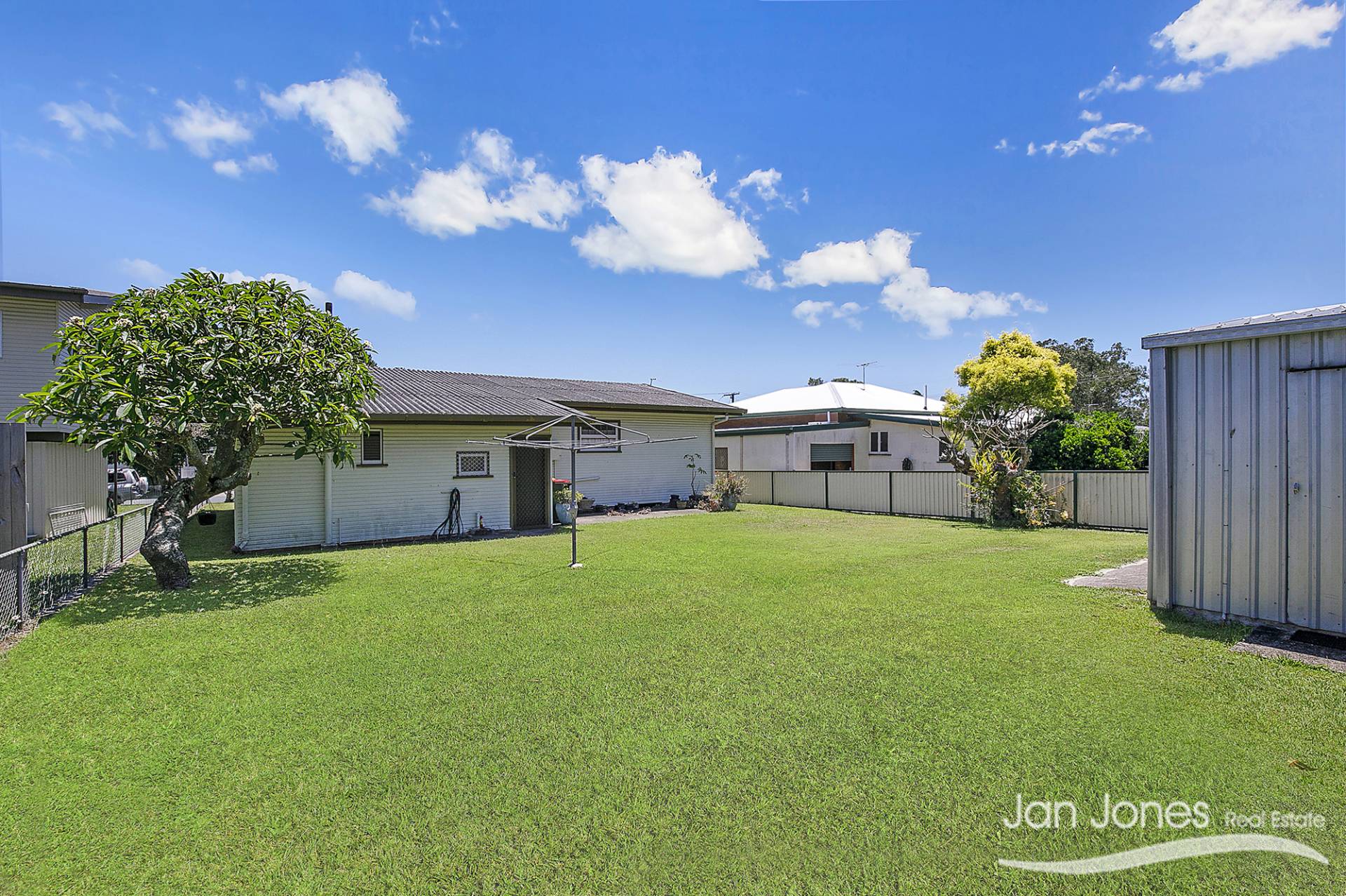 Jan Jones Real Estate - SOLD BY LEISA LOWE