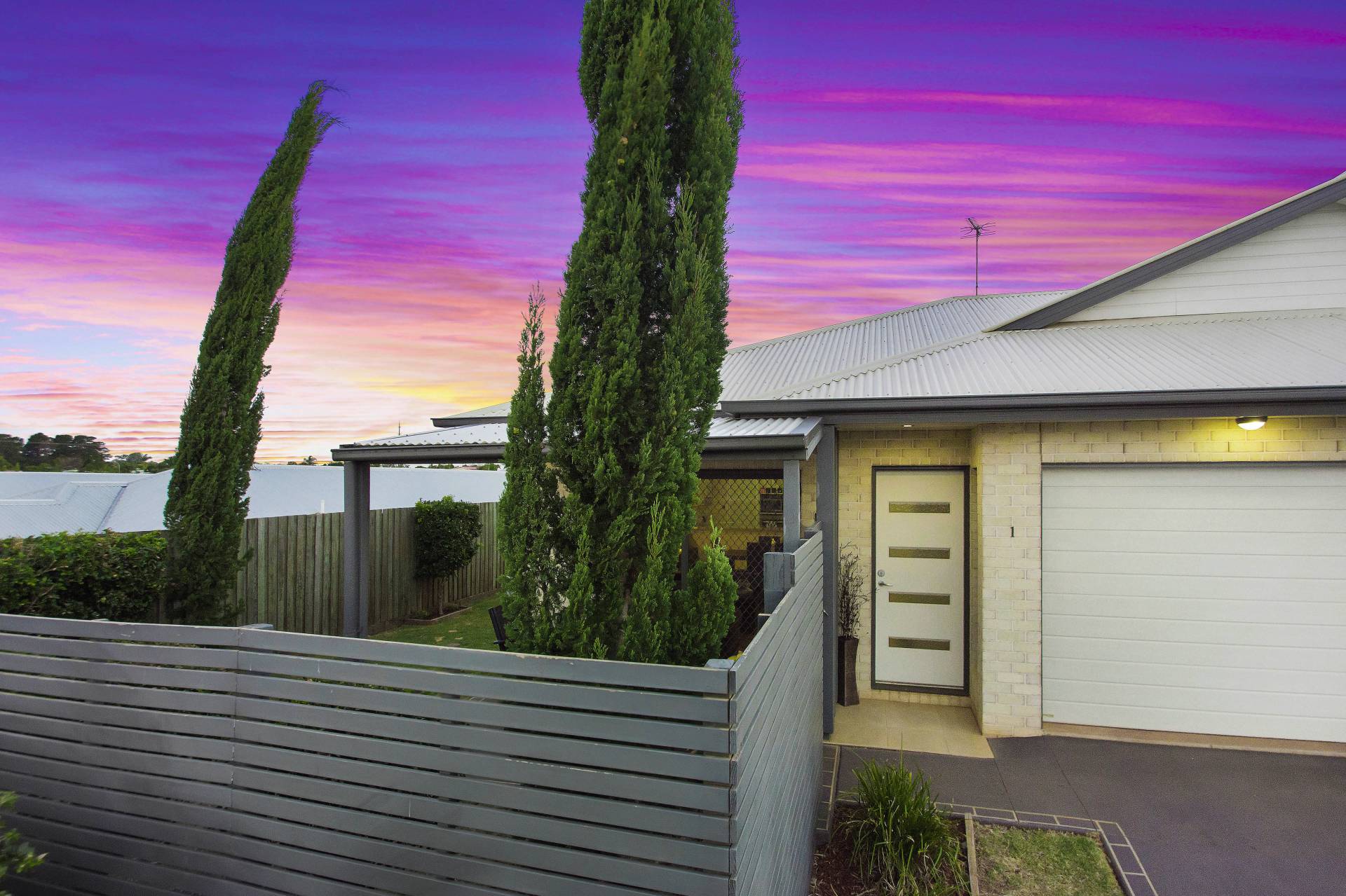 Jen Taylor Properties Quality Modern Unit Space Privacy jen-taylor-properties-quality-modern-unit-space-privacy