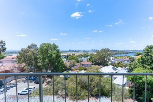 KPR Perth - Views !! Amazing