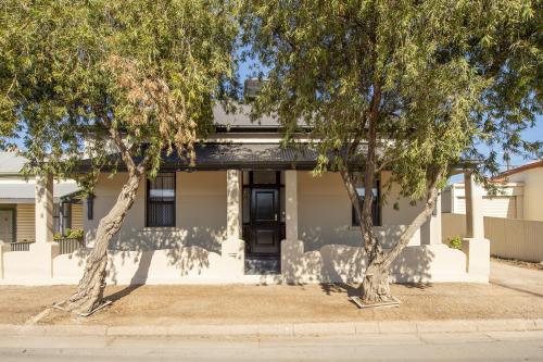 Spacious 4-Bedroom Home in Prime Port Pirie Location - Lavis Real Estate