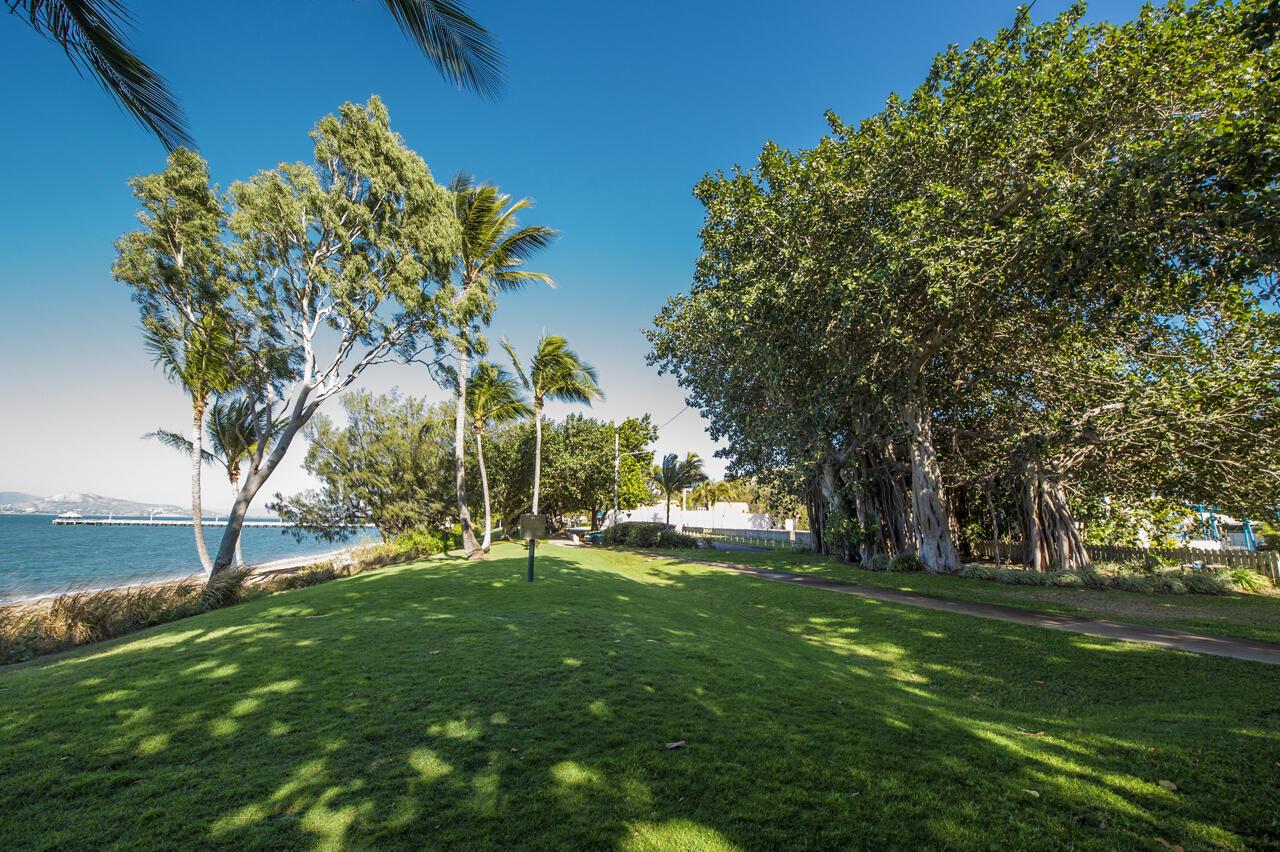 Best of Magnetic - Picnic Beach'scape - Beachfront Home