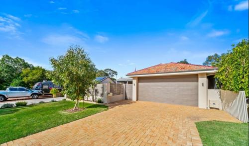 Spacious Character Home in Prime Melville Pocket - Majestic Central ...