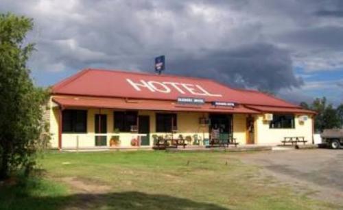 Moore & Moore Real Estate Pty LTD - Farmer's Hotel, Vacy NSW