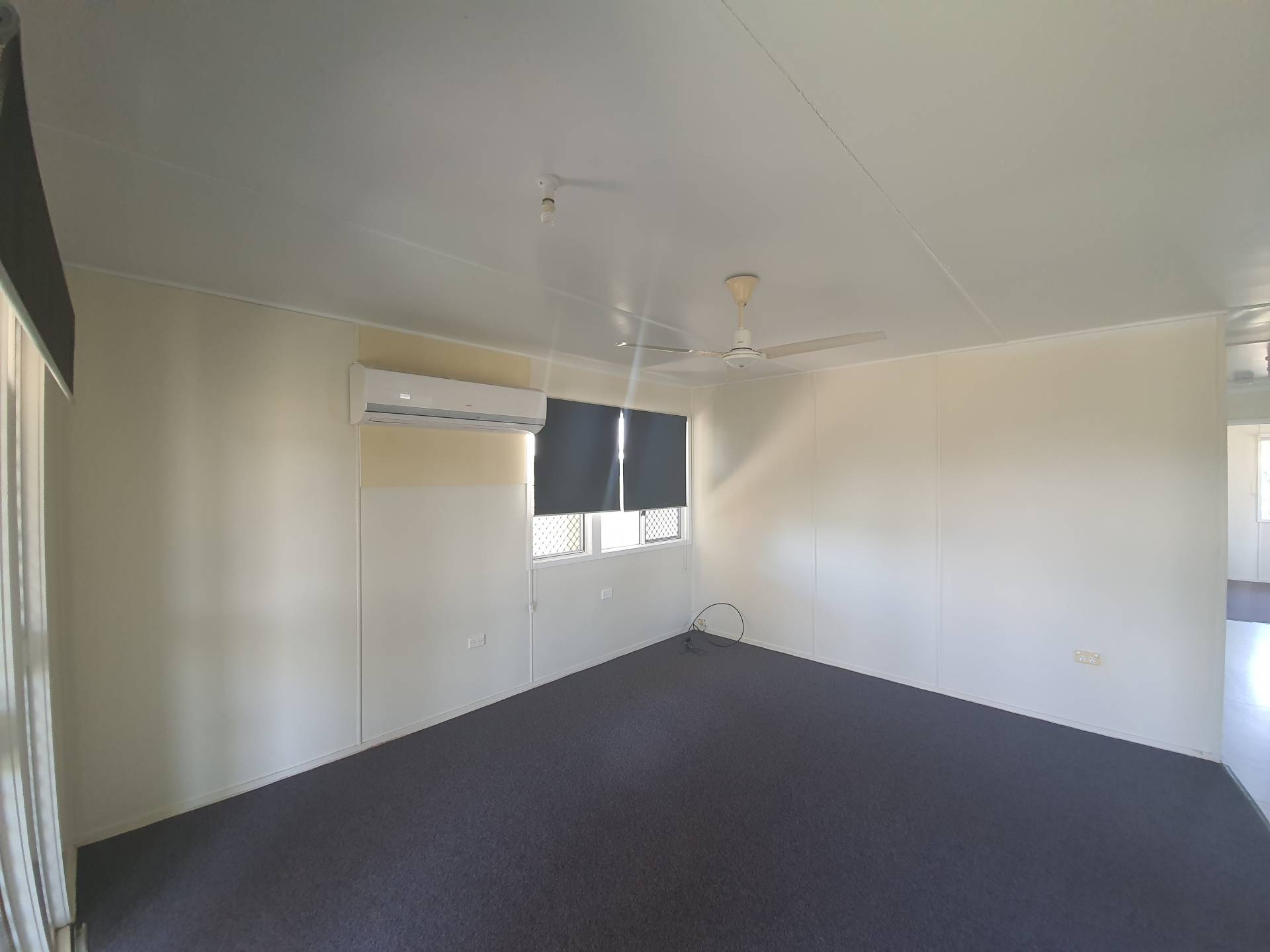 Three Bedroom Home Close to Community Pool - Moura