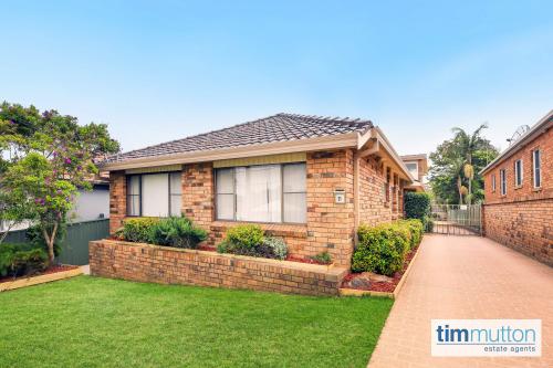 Tim Mutton Estate Agents - ***SOLD BY - Tim Mutton 0417 015 800***