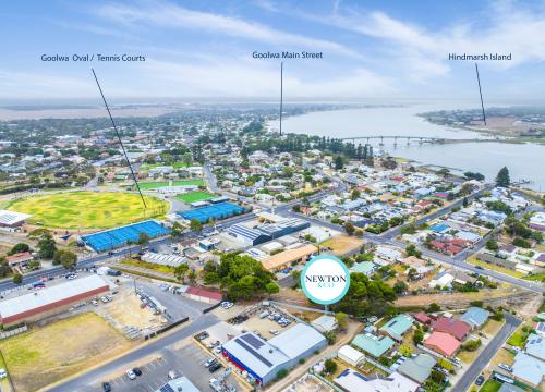 Newton & Co: Perfectly Located for Convenience in Central Goolwa