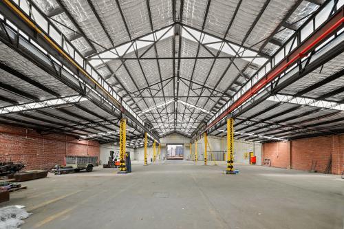 Preston Warehouse & Distribution Facility - NSL Property Group