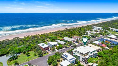 Escape to the Centre of Paradise at Peregian Beach - Tom Offermann Real ...
