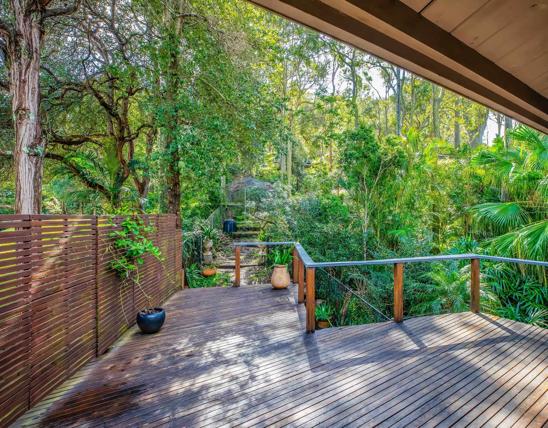 Double Frontage Waterfront Retreat - PMC Hill Real Estate