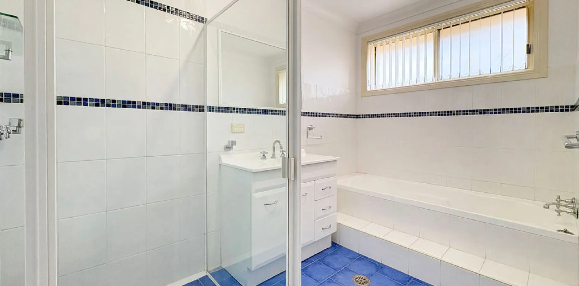 Purtle Plevey Agencies - MODERN LIVING WITH FLEXIBLE SPACE
