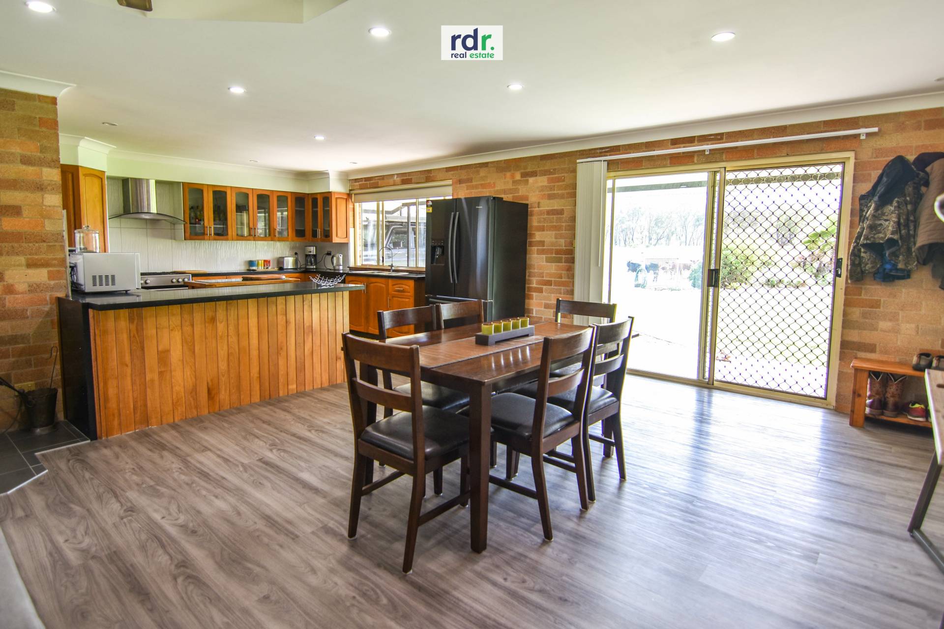 RDR Real Estate - "GLEN ALPIN"