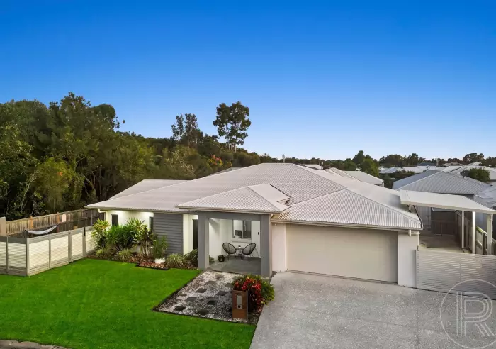 Rowling & Co Property - Refined Family Living with Space, Privacy and ...