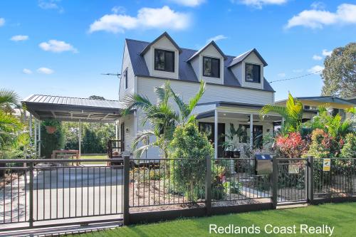 Redlands Coast Realty - We specialise in property sales and rentals ...