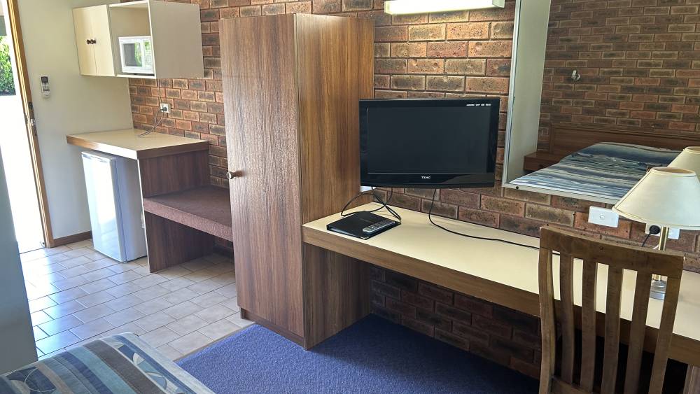 A WELL PRESENTED MOTEL BUSINESS READY FOR FURTHER GROWTH - 521ML
