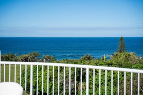 8/1 Andrew Street, Point Arkwright QLD 4573 - Apartment for sale - TOWN