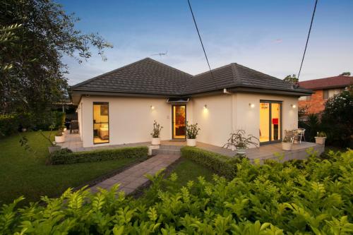 Tringas Property Group - Perfect family entertainer
