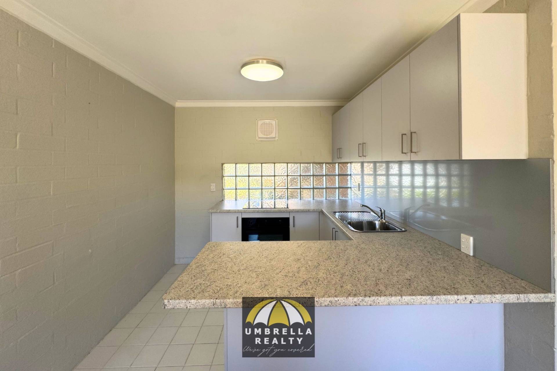 Umbrella Realty - Beachside Living in Central Bunbury