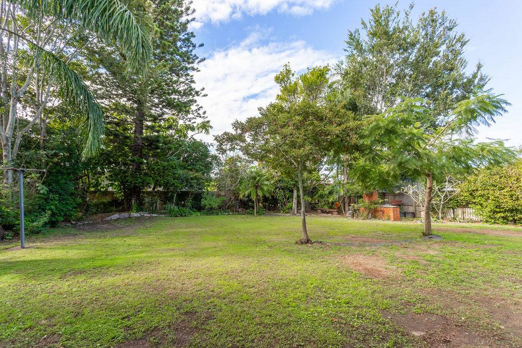 Walkers Real Estate - This unique picturesque home on Whitehill is a ...