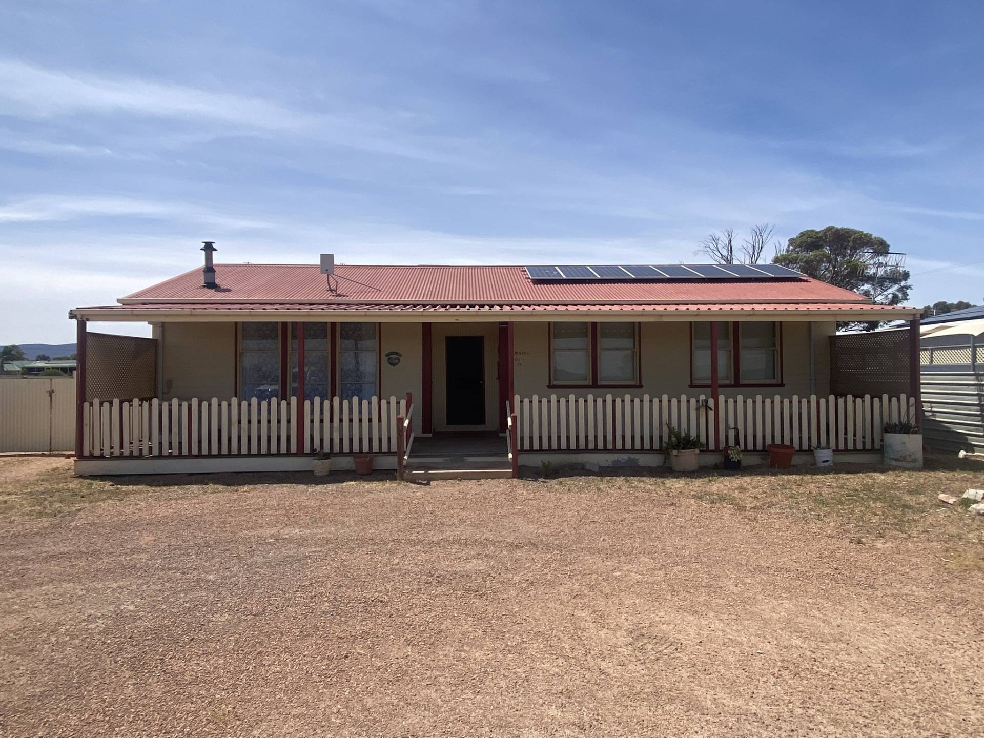 YOUR SEA CHANGE STARTS NOW - Wardle Co Real Estate