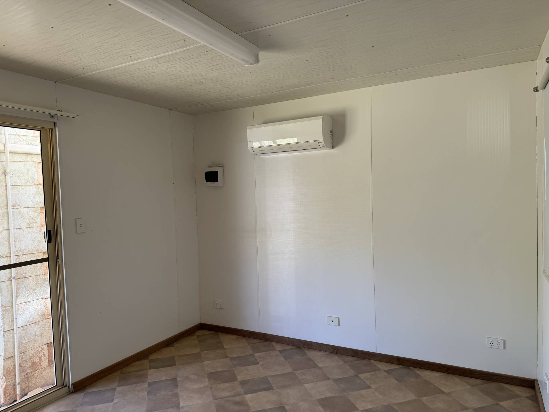 4372 RM Williams Way - Wardle Co Real Estate