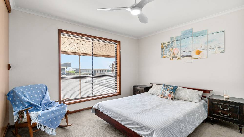 DOUBLE HEADER IN MOONTA BAY - Wardle Co Real Estate