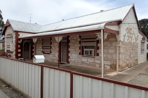 Comfortable Country-Style Home - Wardle Co Real Estate