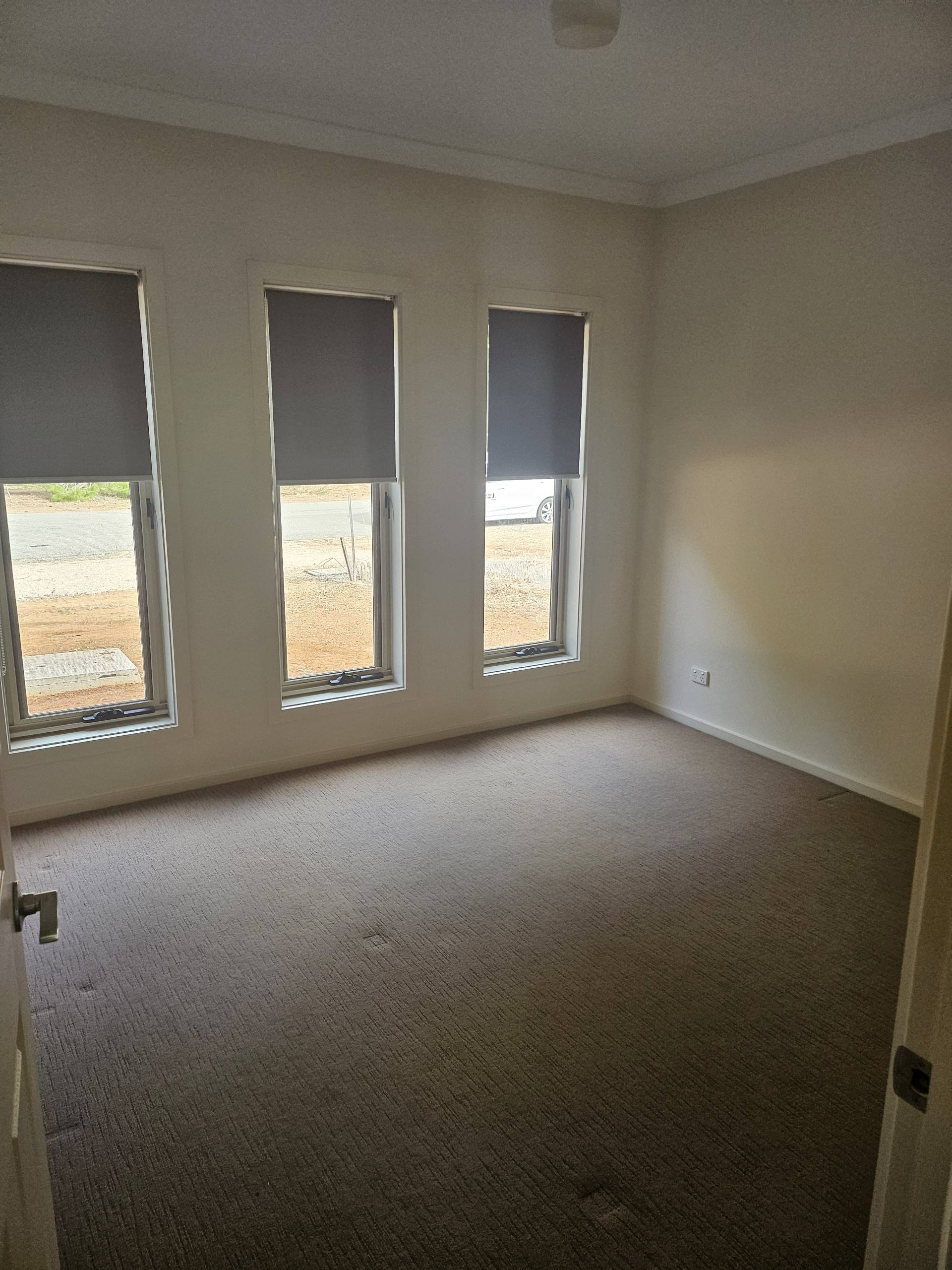 11 Railway Tce Crystal Brook SA 5523 - Wardle Co Real Estate