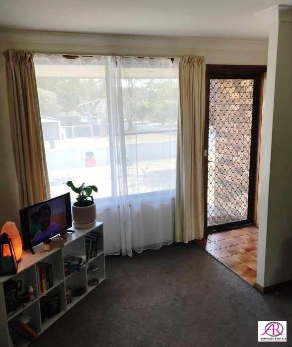 Neat As A Pin South Hill - Armidale Rentals