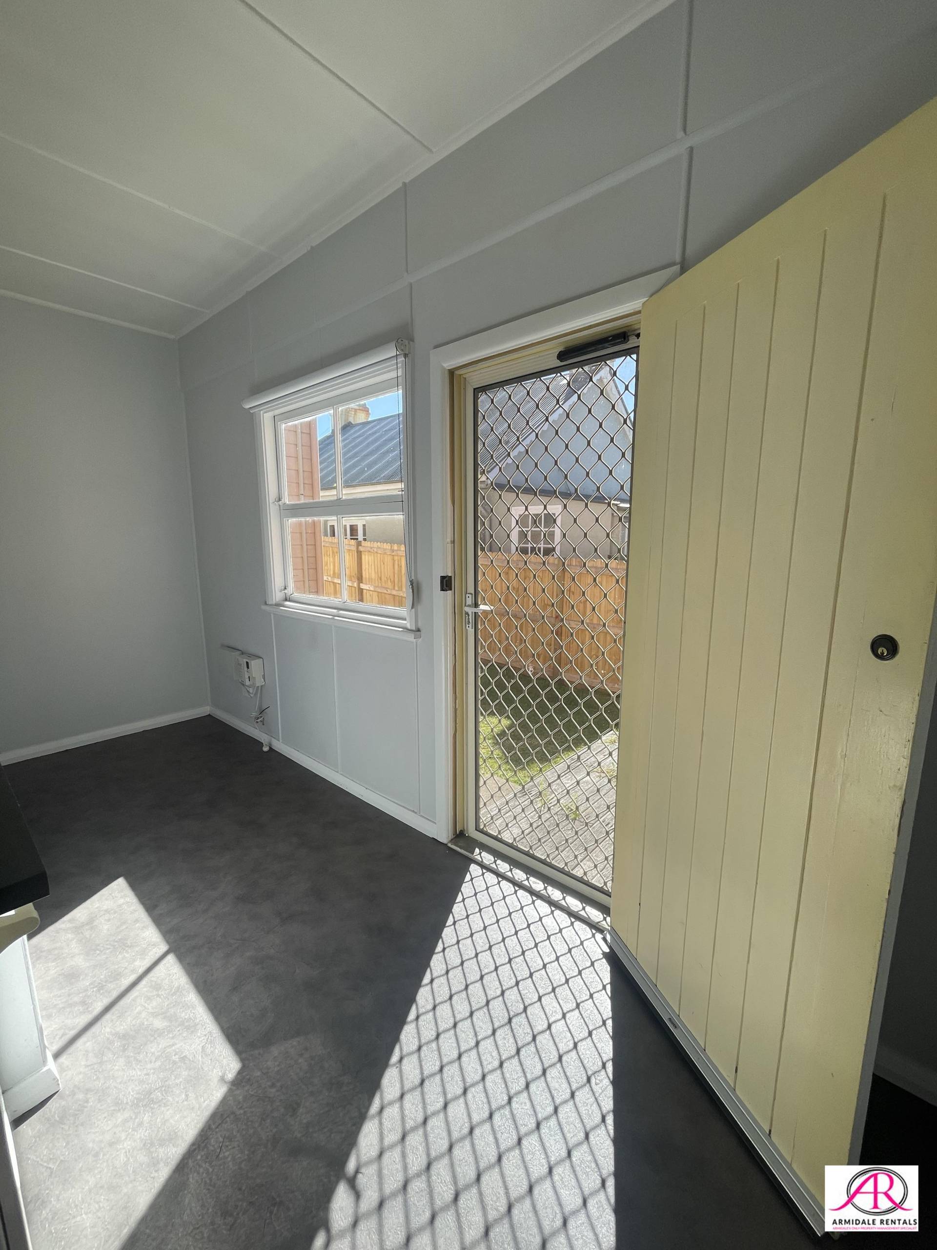 One bedroom - close to town! - Armidale Rentals