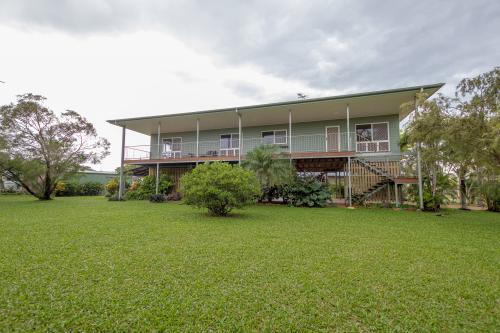 Weipa Real Estate - QUEENSLANDER INSPIRED HOME WITH ESTABLISHED ...