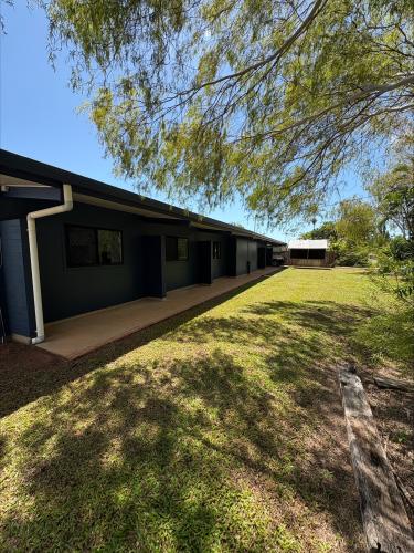 Weipa Real Estate - MODERN 3 BEDROOM HOUSE! INVESTORS TAKE NOTE ...
